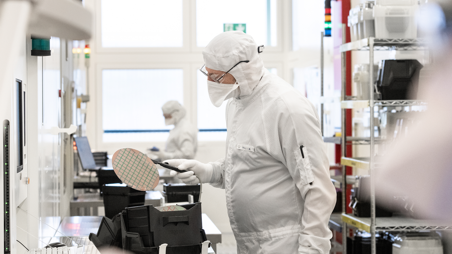 Hitachi Energy and Pakal Technologies join forces in breakthrough ...