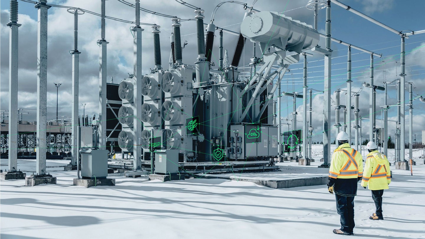 EconiQ® Transformers | Hitachi Energy