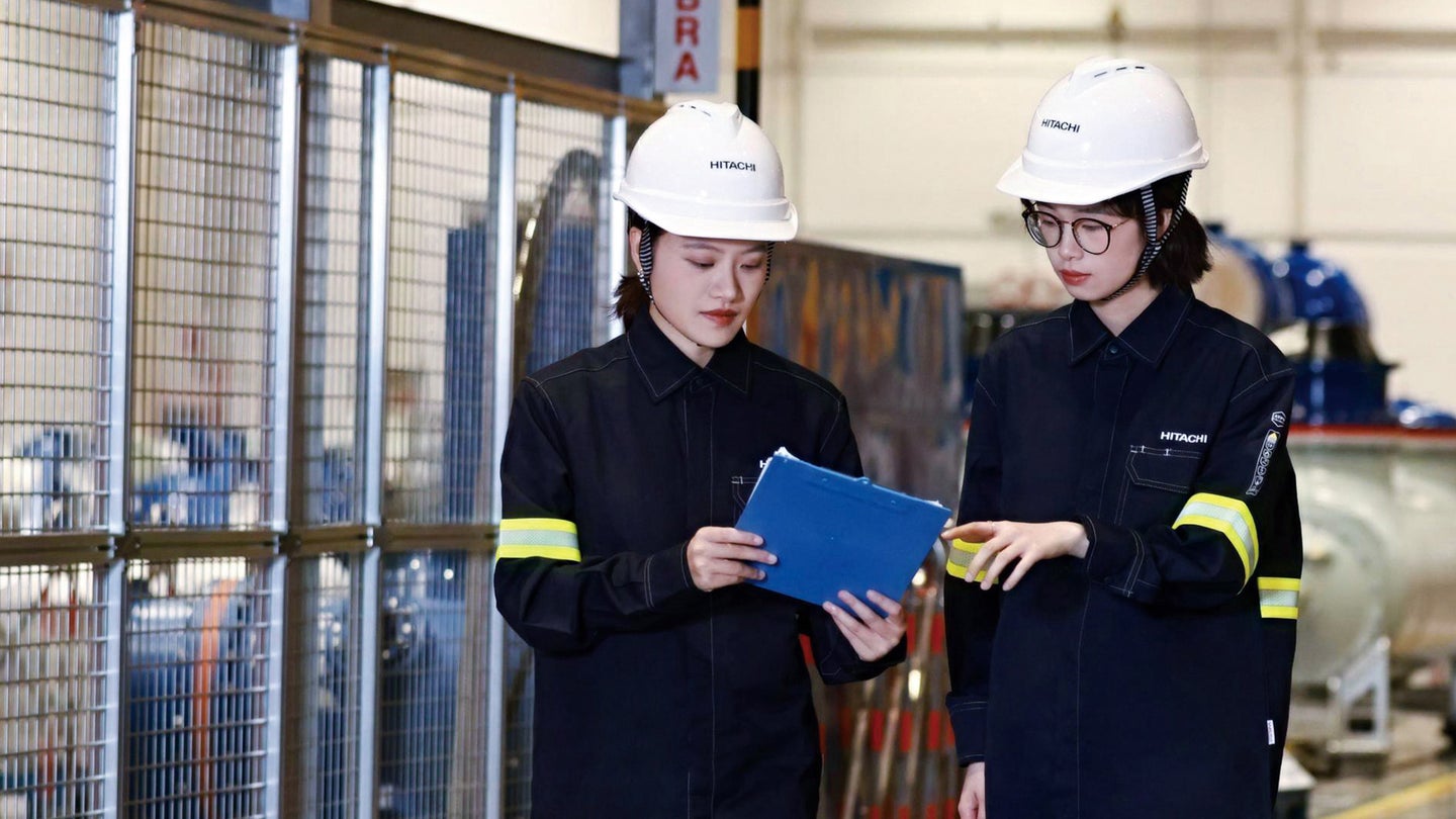 Volt-VAr Management | Hitachi Energy
